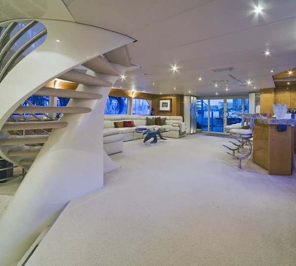 MOONRAKER Yacht Charter Details, Norship | CHARTERWORLD Luxury Superyachts